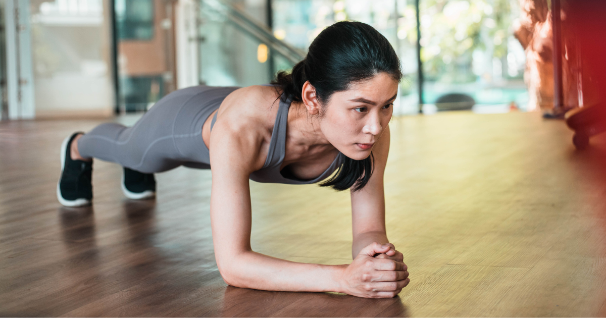 Plank có tác dụng gì? 7 lợi ích của Plank với sức khỏe | AIA Vietnam