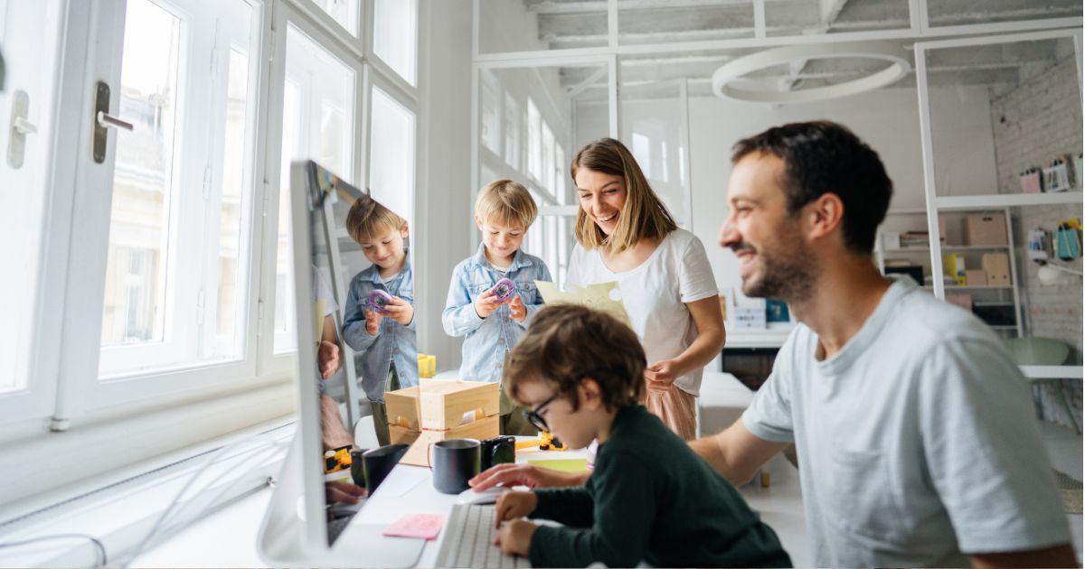 Gezelligheid: Phương pháp sống hạnh phúc của người Hà Lan | AIA Vietnam